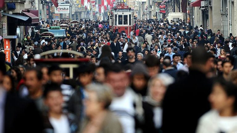 Turkse bevolking groeit hard: groei van een miljoen in een jaar ...