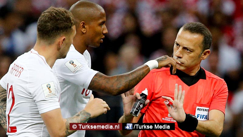 Britten geven Turkse scheidsrechter de schuld van WK-uitschakeling ...