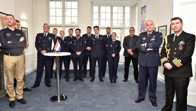 Nederlands USAR-team en Medevac door Turken gepast bedankt in Amsterdam ...