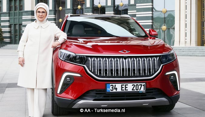 Togg levert eerste auto's, Turkse droom is waargemaakt - Turkse Media ...