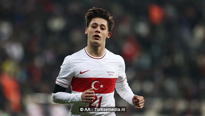 Turks wonderkind Arda Güler tekent bij Real Madrid voor zes seizoenen ...