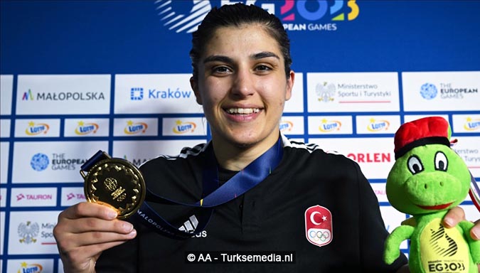 Turkse dames Europees kampioenen boksen en kickboksen - Turkse Media ...